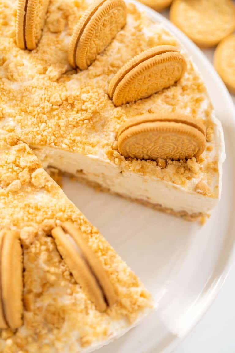 Golden Oreo Cheesecake - Colleen Christensen Nutrition